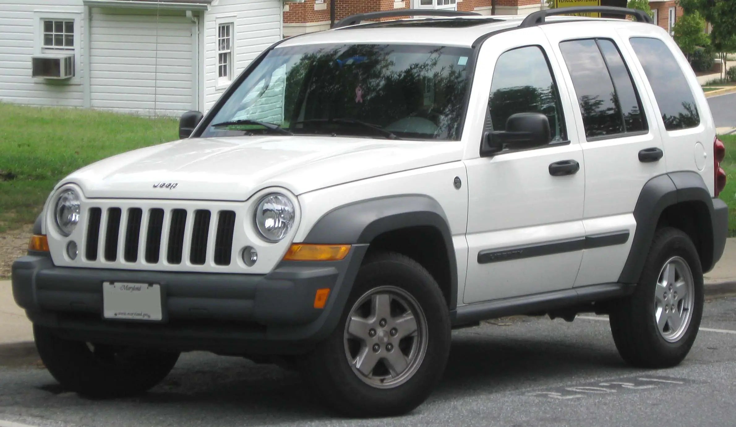 Jeep Liberty Parts & Engines - Compact SUV Components | Titan Engines